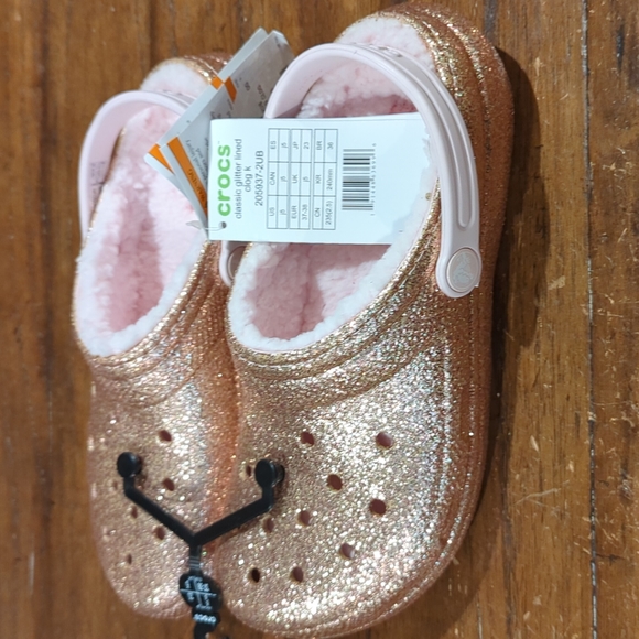 CROCS | Shoes | Crocs Classic Glitter Lined Clog Size J5 | Poshmark